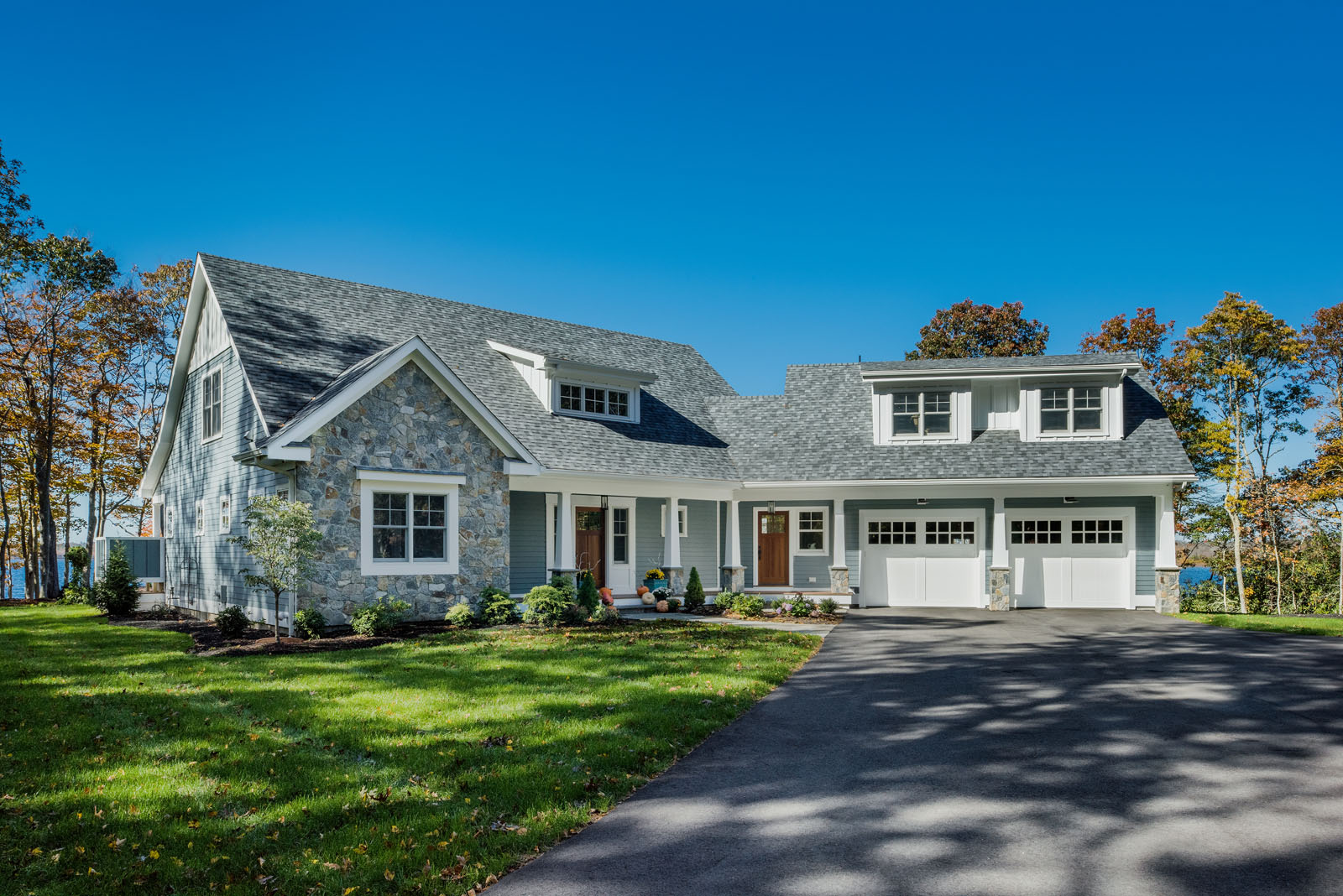 Retreat in the Woods – Bill Smith Building Company